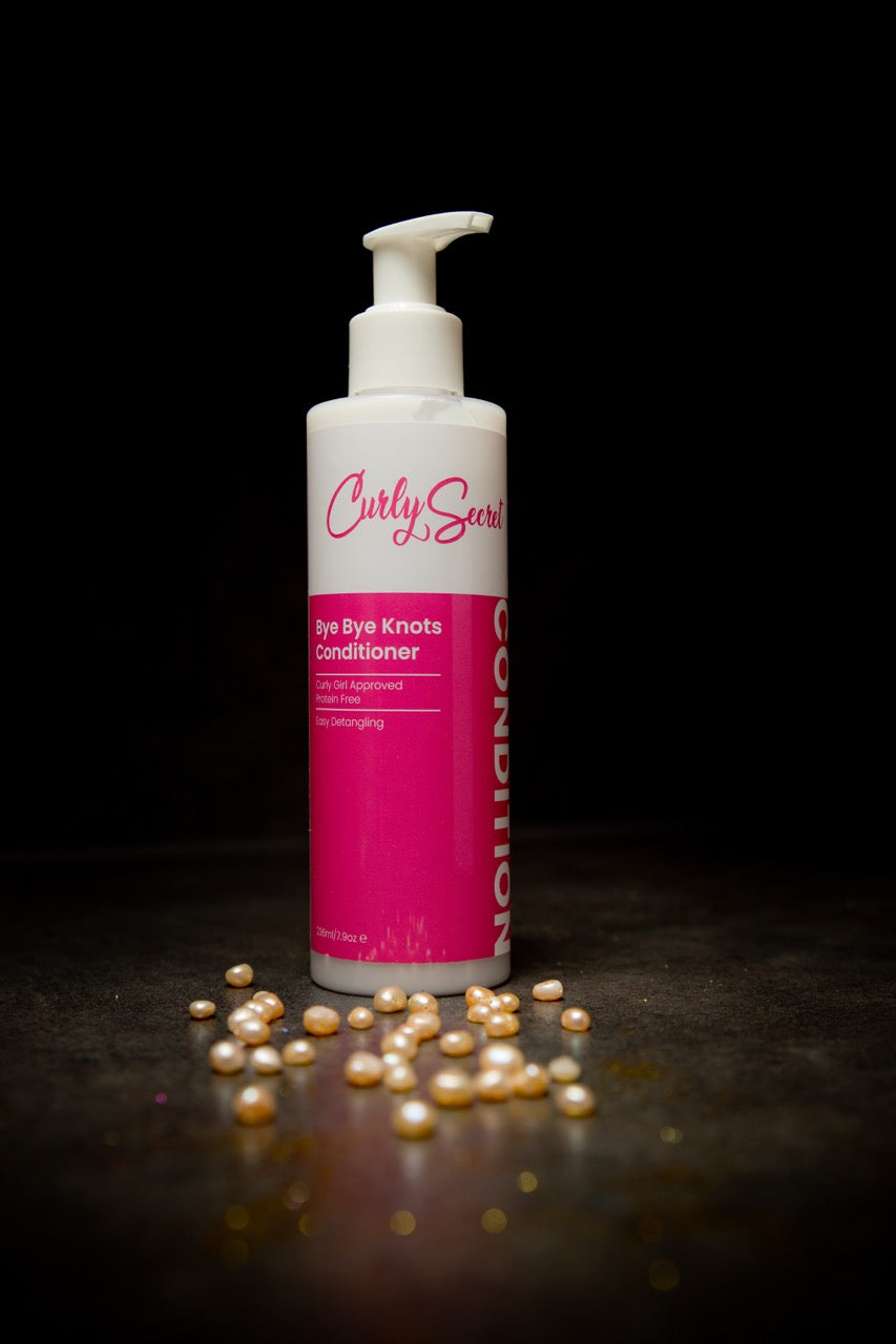 CURLY SECRET Bye Bye Knots Conditioner – Cirtaini Mati
